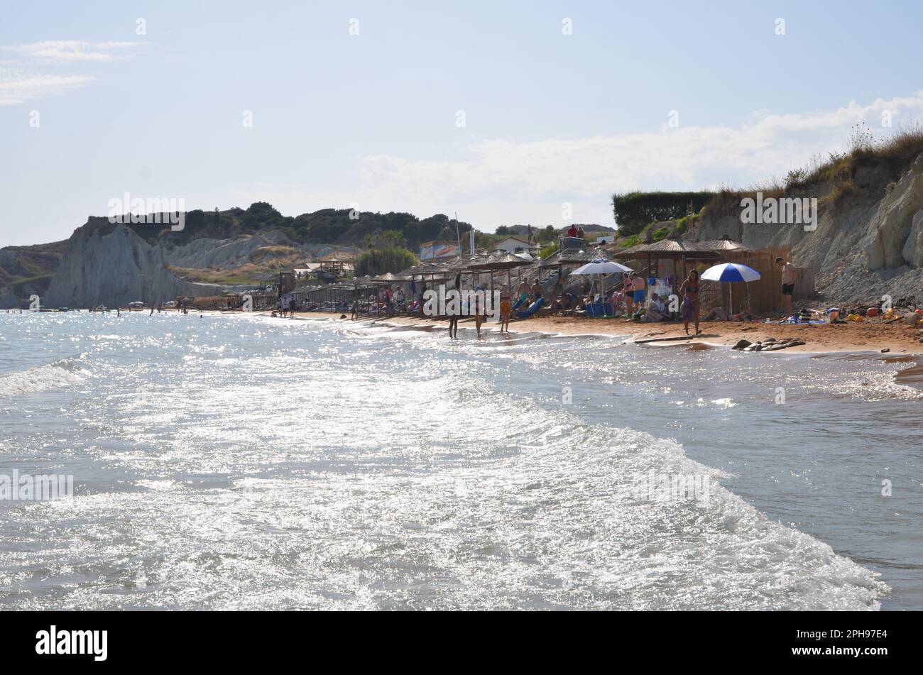 Greek islands popular beaches hi-res stock photography and images - Alamy