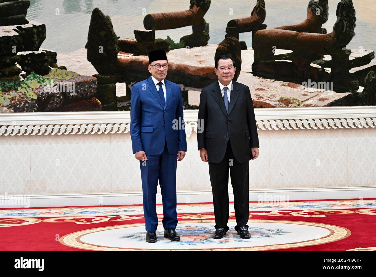 In this photo provided by Cambodia's Government Cabinet, Cambodian ...