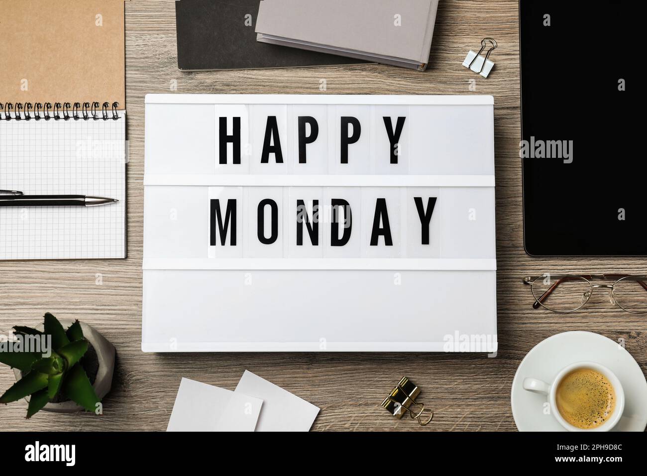 Happy monday motivation hi-res stock photography and images - Alamy