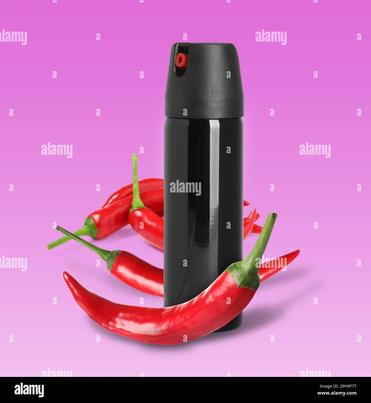 Pink pepper spray hi-res stock photography and images - Alamy