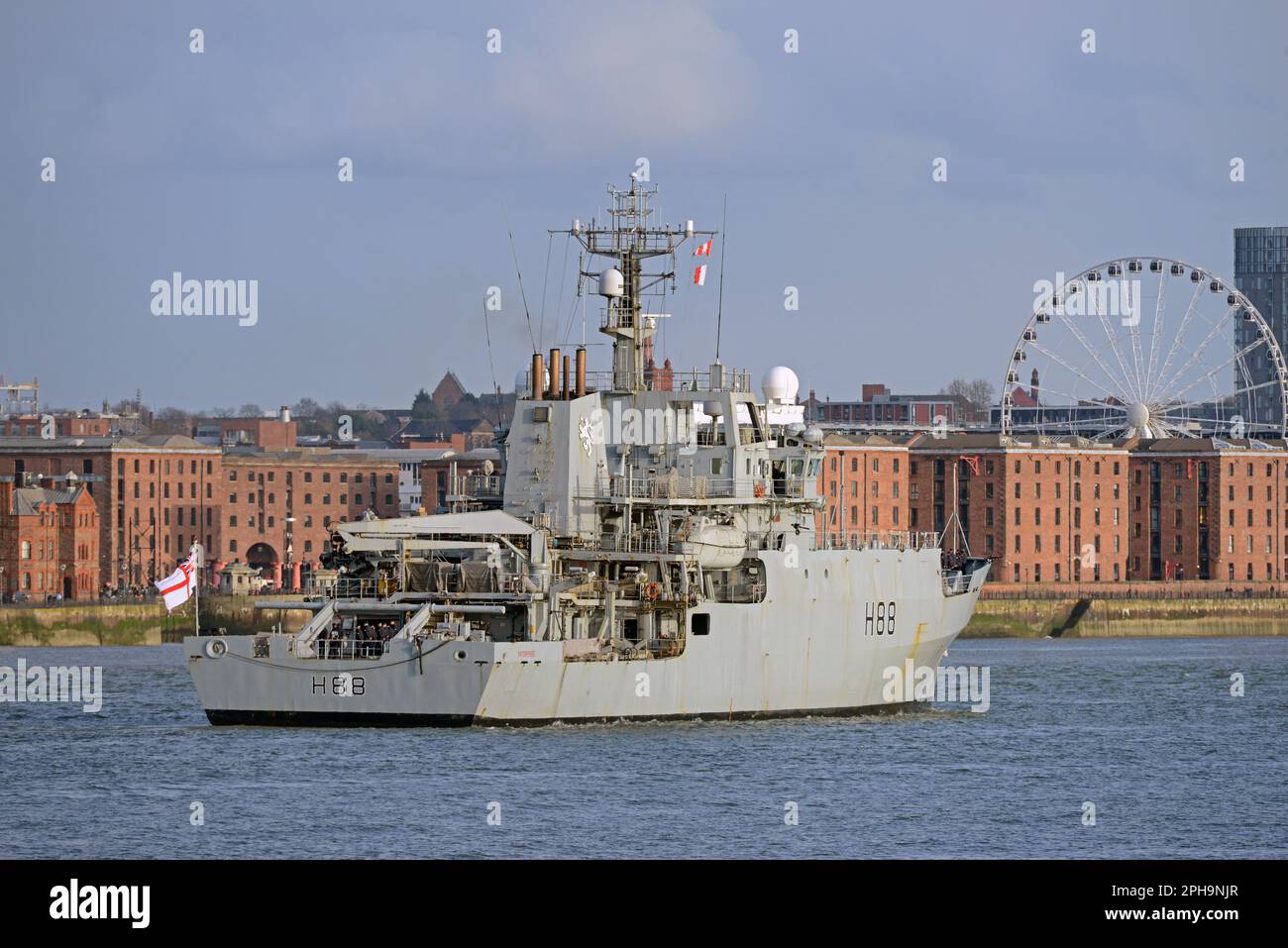 HMS ENTERPRISE arriving in the RIVER MERSEY cound for the LIVERPOOL ...