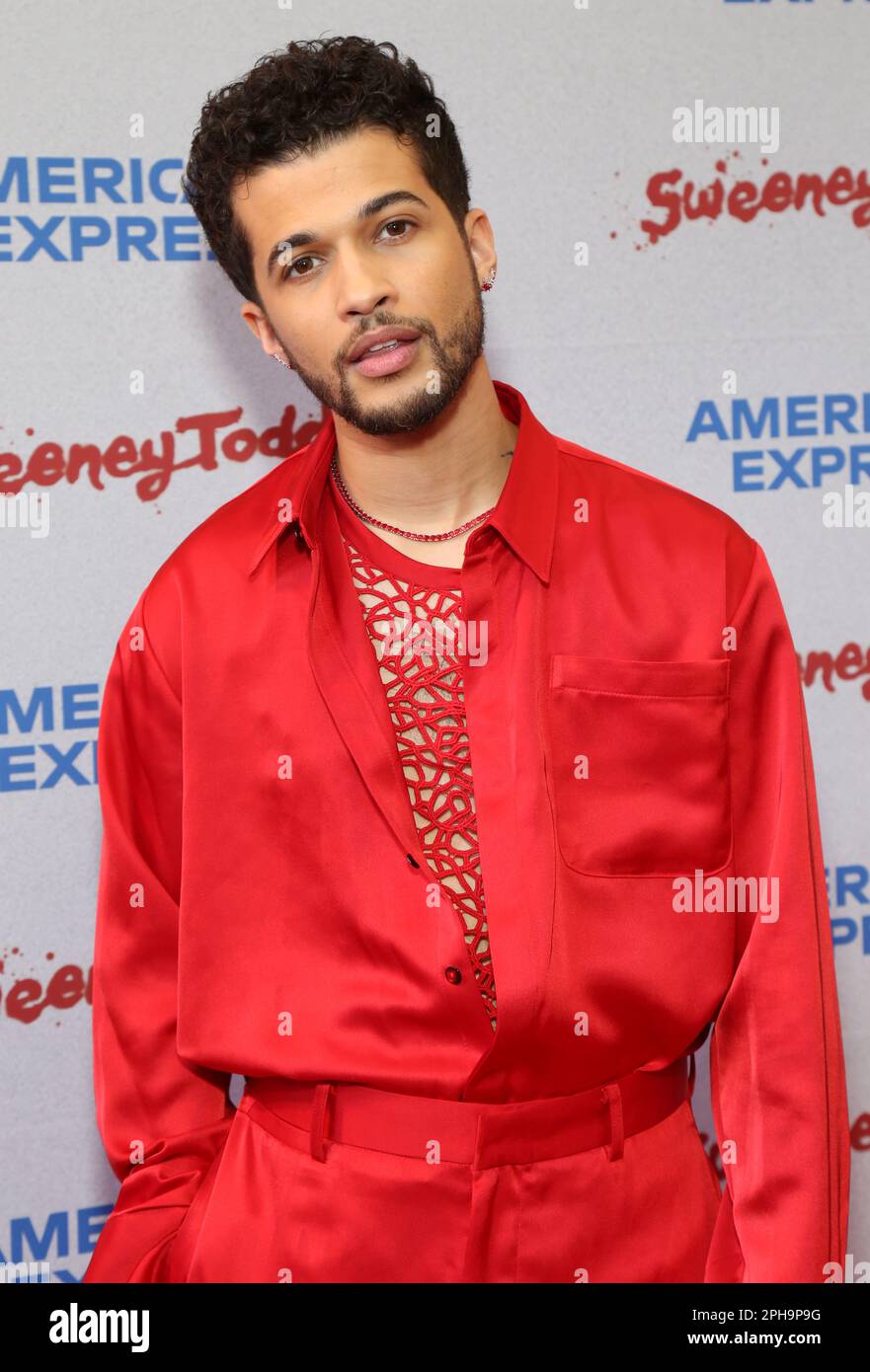 New York, NY, USA. 26th Mar, 2023. Jordan Fisher arrives for the ...