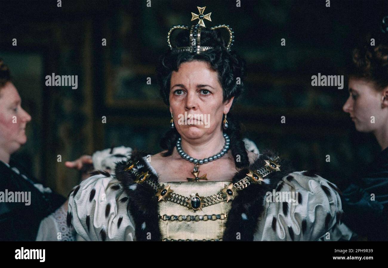 The favourite olivia colman fox hi-res stock photography and images - Alamy