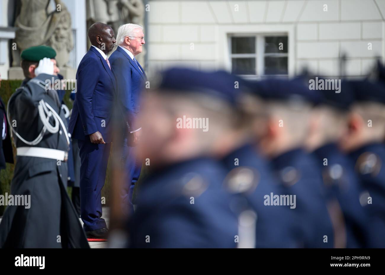 Berlin, Germany. 27th Mar, 2023. German President Frank-Walter Steinmeier (r) welcomes William ...
