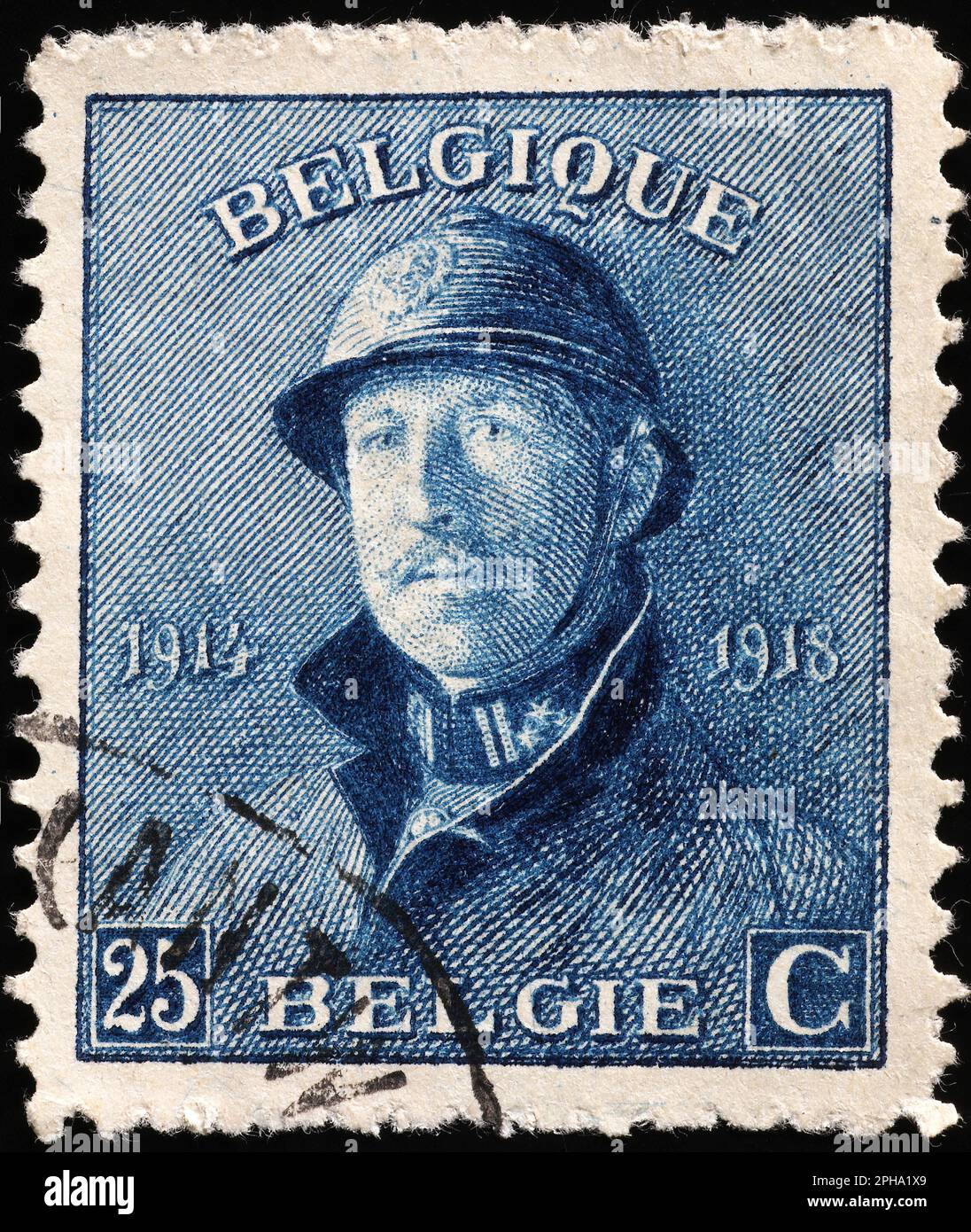 Belgian soldier during world war I on postage stamp Stock Photo - Alamy