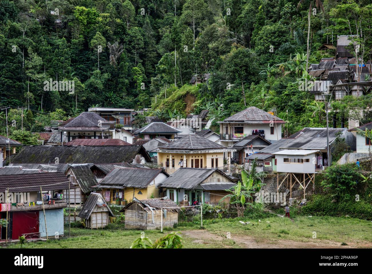 Daily life in countryside of java hi-res stock photography and images ...