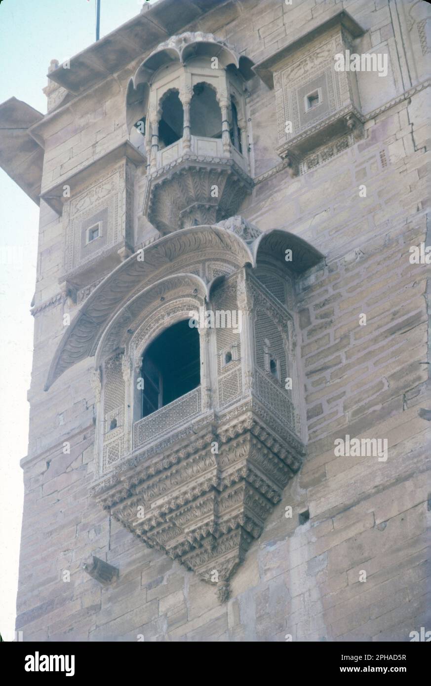 Zarukha & Windows of Rajasthan Palaces, Rajasthan, India Stock Photo ...