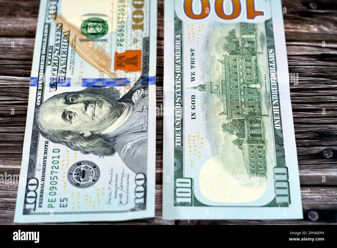 100 one hundred dollars bill banknote series 2013 with the portrait of ...
