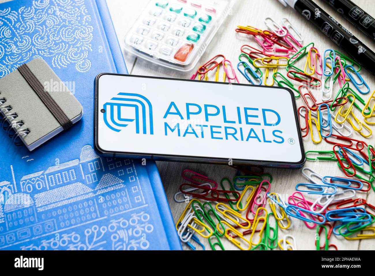 Applied materials logo hi-res stock photography and images - Alamy