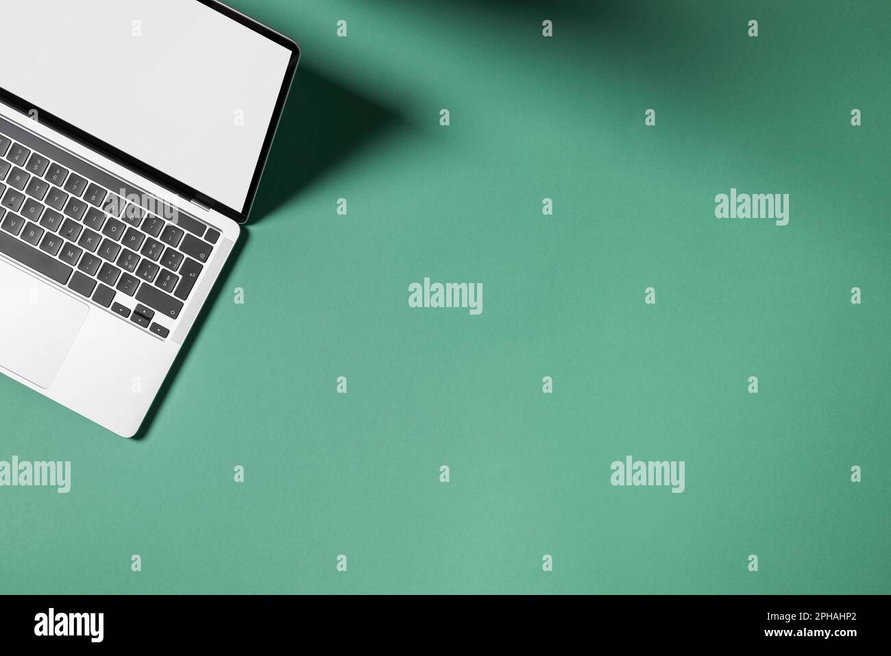 Laptop with blank screen on colored background, Top view with empty ...