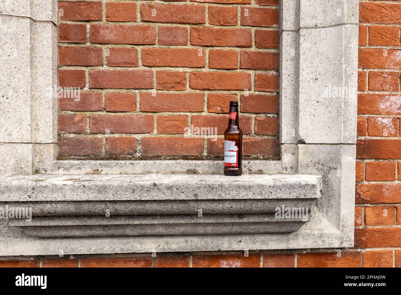 Standing on the window hi-res stock photography and images - Alamy