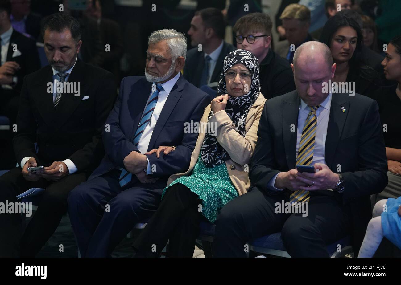 Humza Yousaf's parents (centre) Muzaffar Yousaf (father) and Shaaista ...
