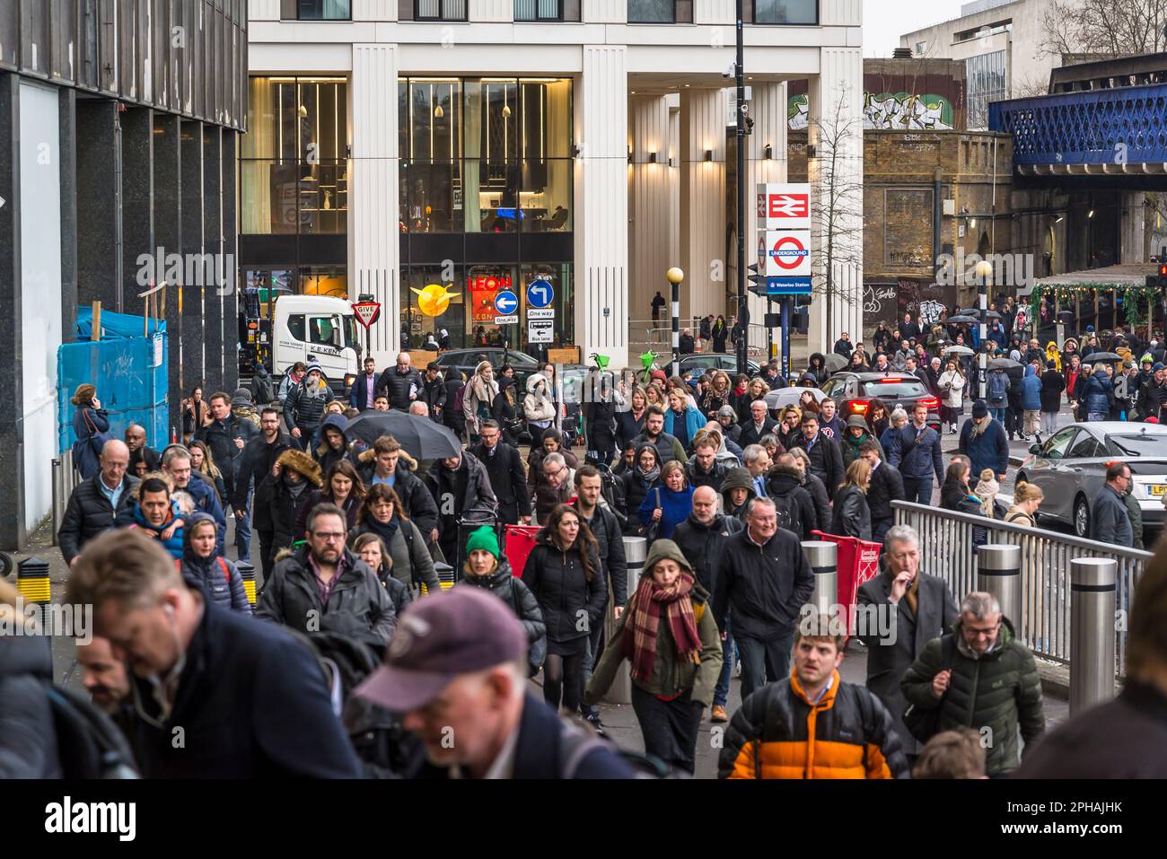 Commuters at rush hour at Waterloo Station, London, England, UK Stock ...