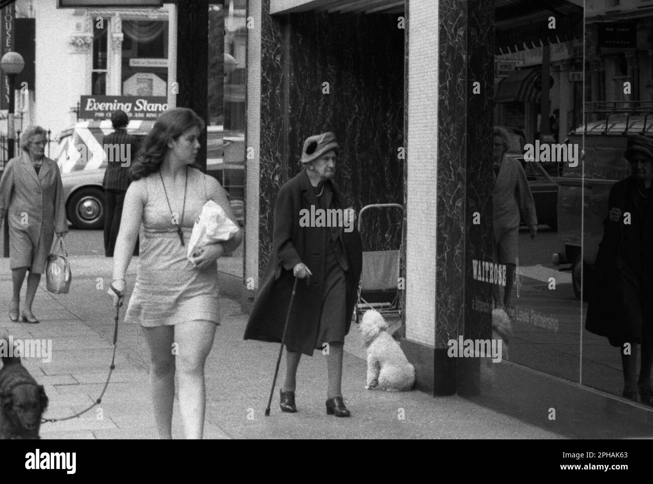 Walk wp Black and White Stock Photos & Images - Alamy