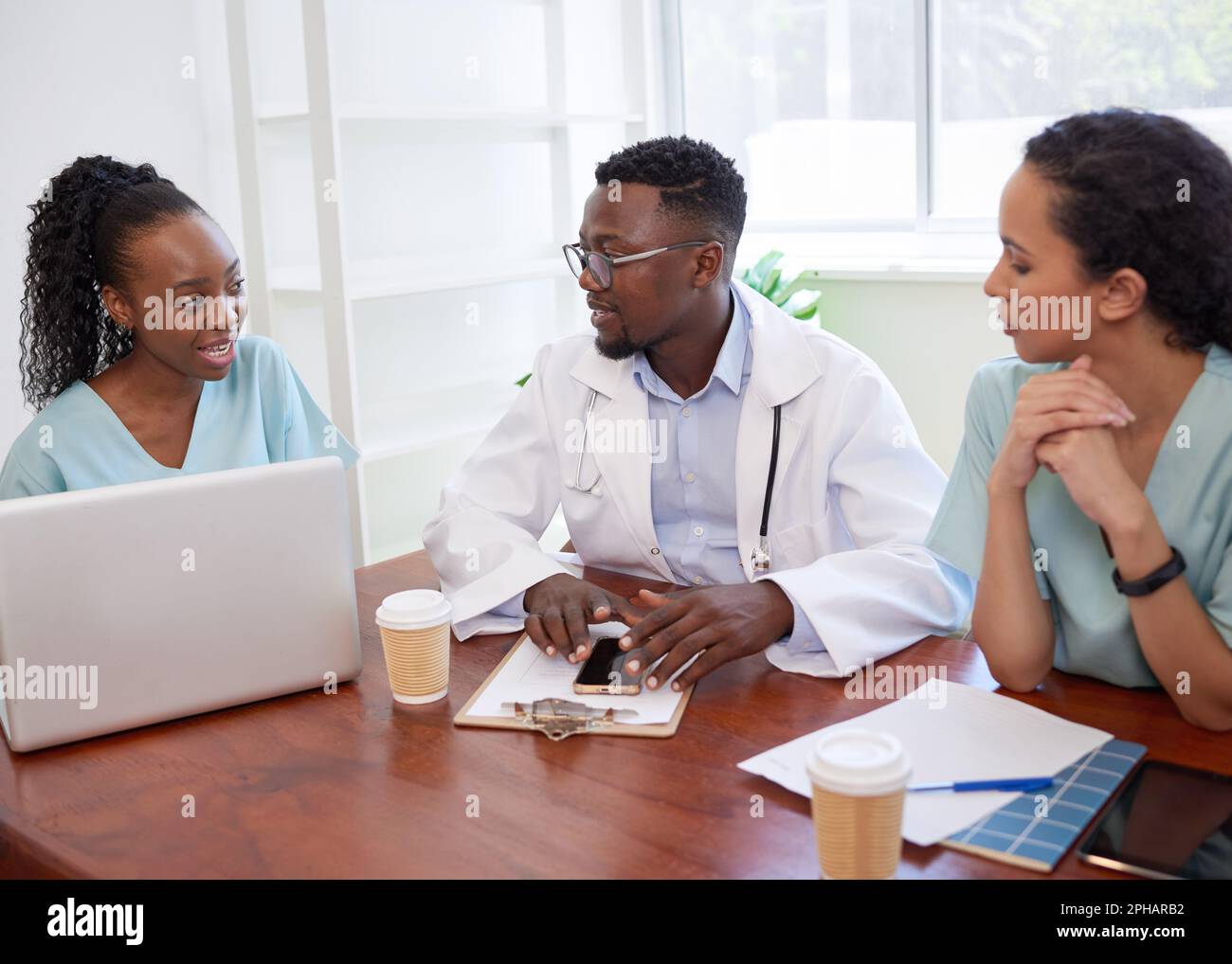 Team meeting healthcare professionals boardroom, management discussion ...