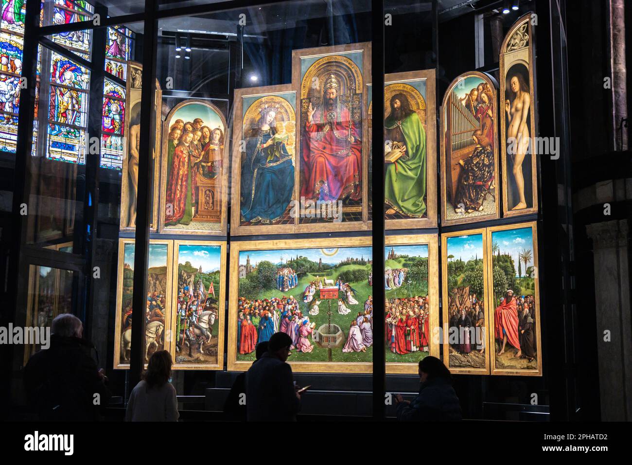 Ghent Altarpiece (The Adoration of the Mystic Lamb) 15th-century ...