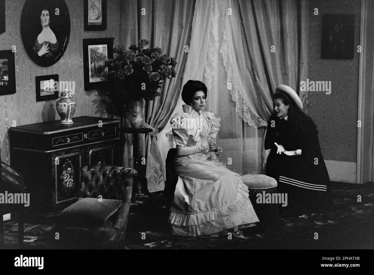 Archives 80ies: French actress Françoise Fabian and Marie-Sophie Pochat ...