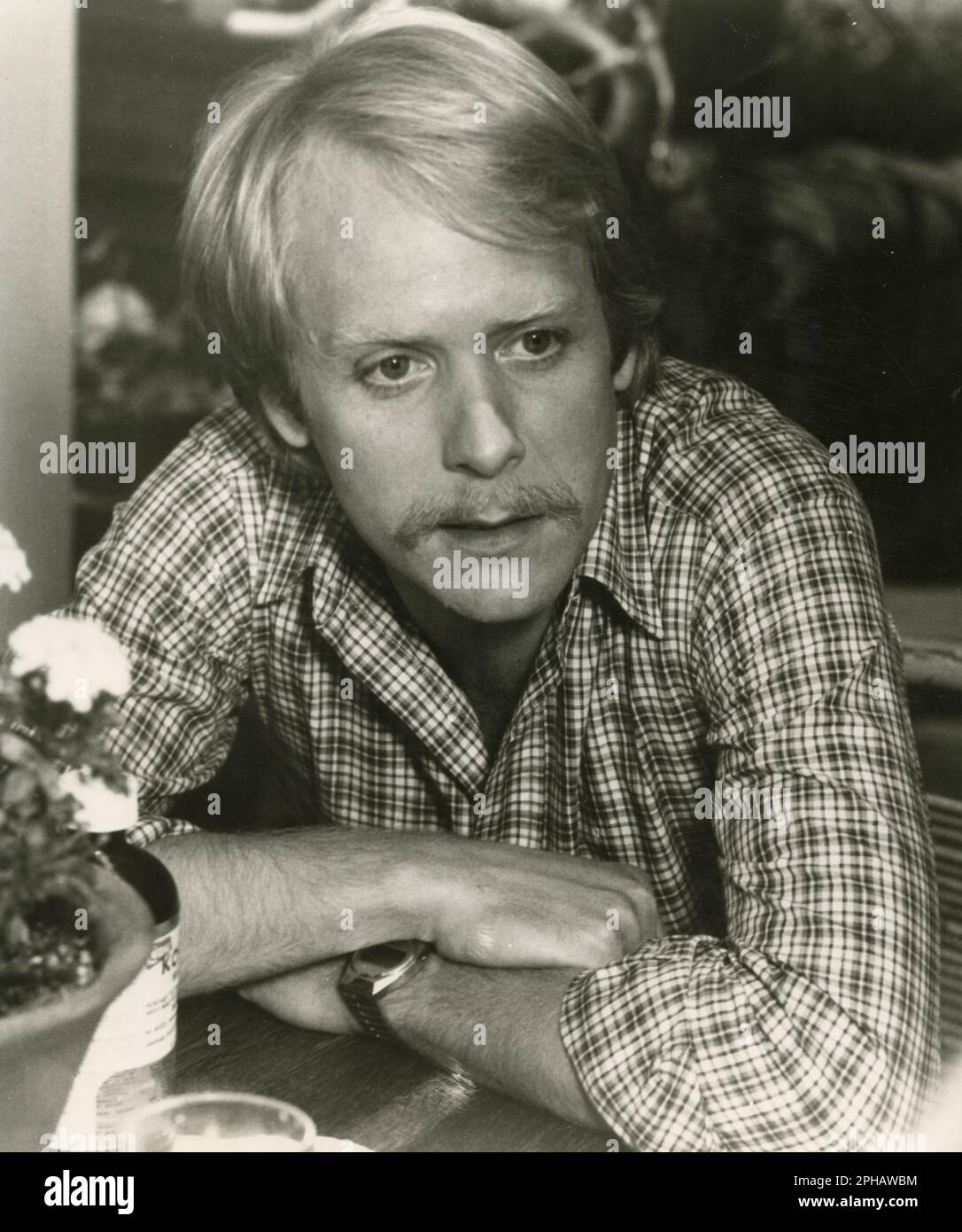 Serial movie hi-res stock photography and images - Alamy