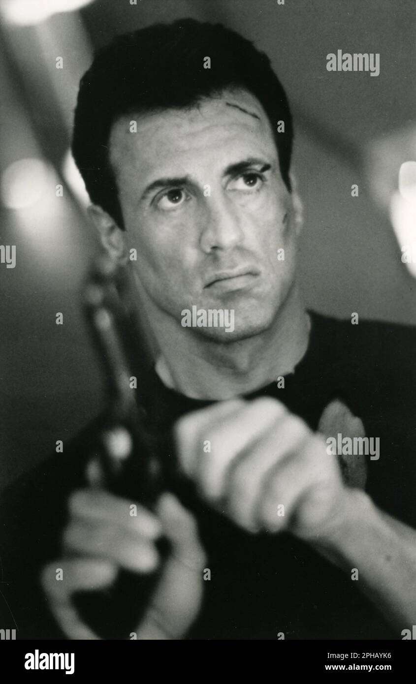 Demolition man stallone hi-res stock photography and images - Alamy