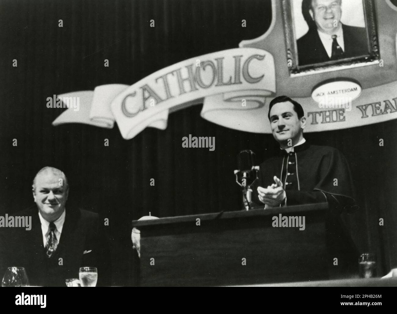 Actors Charles Durning and Robert De Niro in the movie True Confessions ...