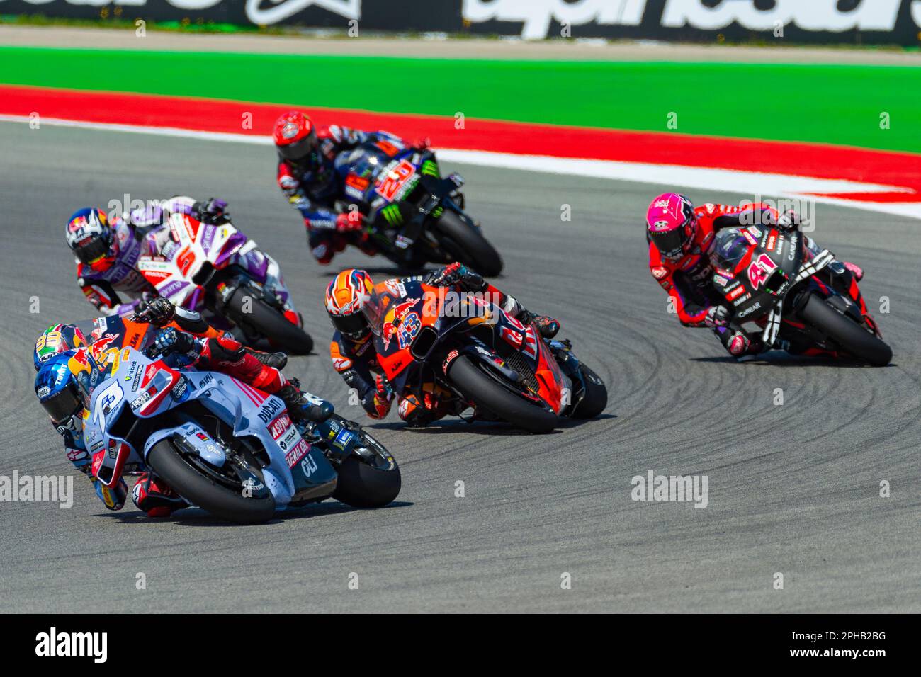 33 laps hi-res stock photography and images - Alamy