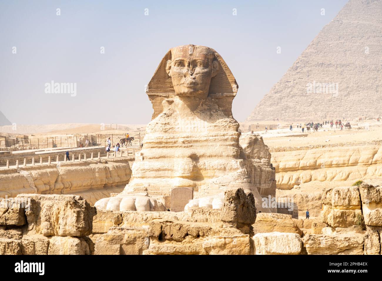 A view of the Great Sphinx and Pyramids of Giza in Egypt Stock Photo ...