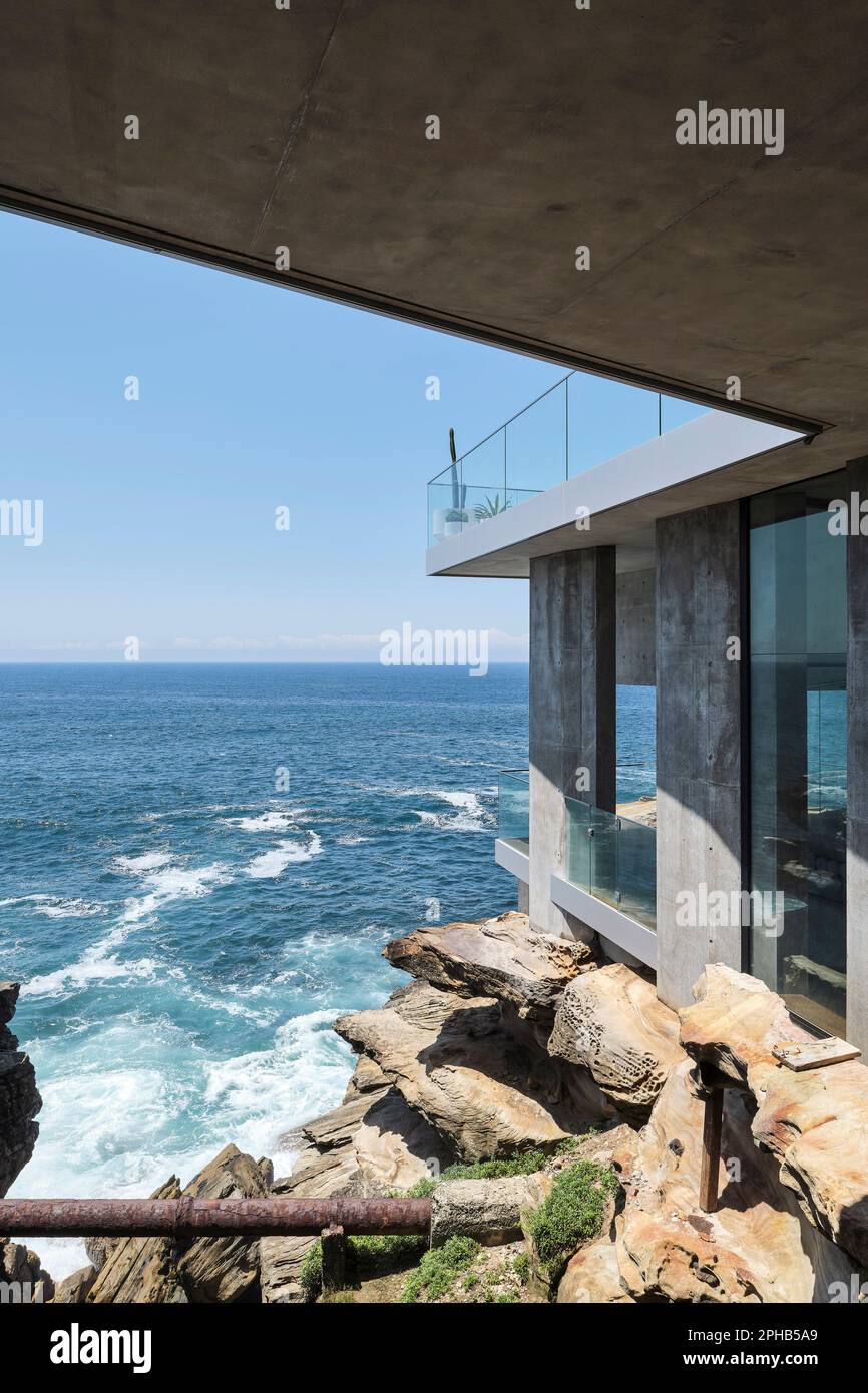 View from lower level balcony with ravine below. Ravine House, South ...