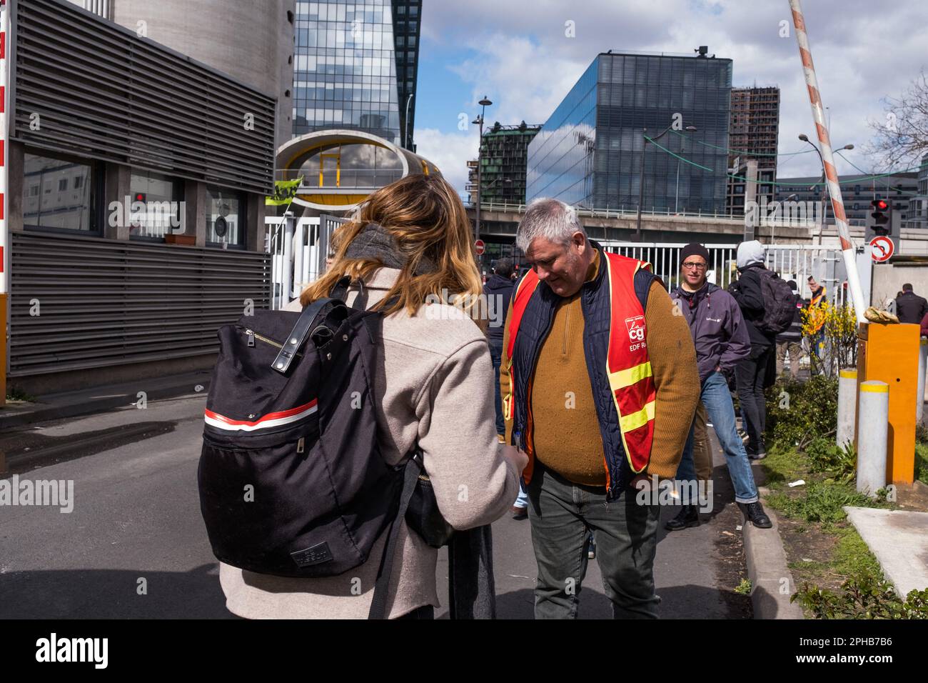 Ivry Sur Seine, France. 27th Mar, 2023. One of the Parisian waste ...