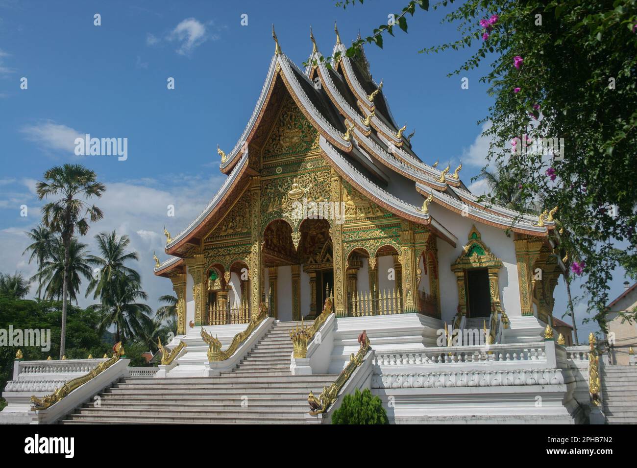 Haw Pha Bang golden buddhist temple, Luang Prabang preserved Unesco ...
