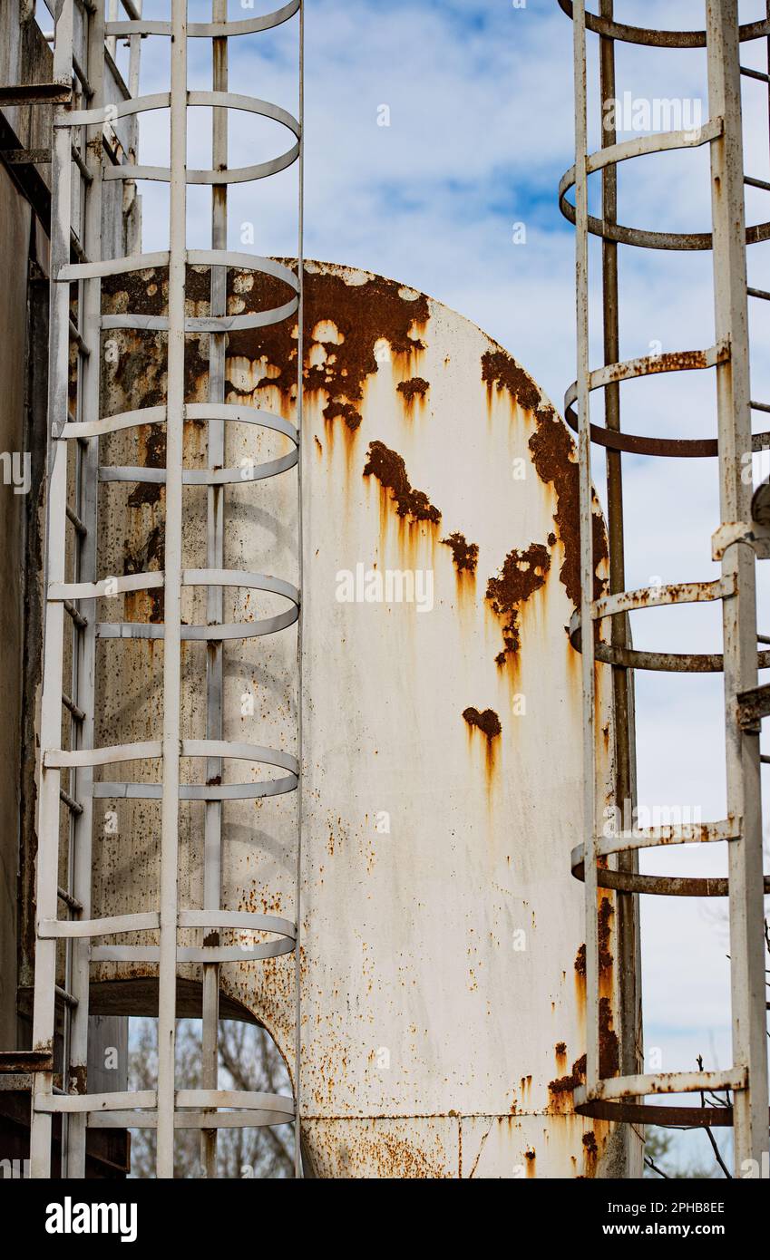Old abandoned building factory Stock Photo - Alamy