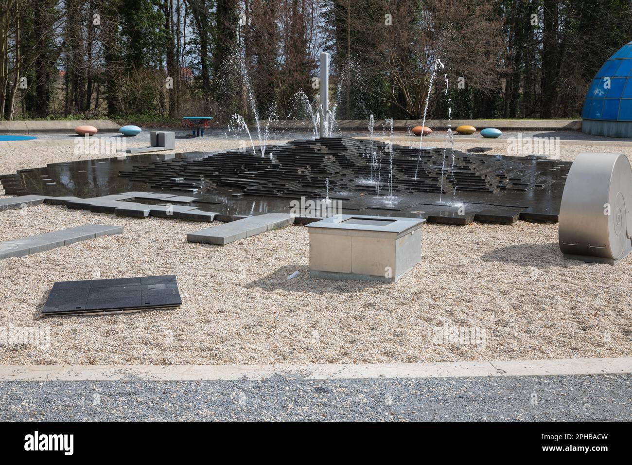 Der Saurierpark Bautzen ist mit seinen über 200 Sauriern der ...
