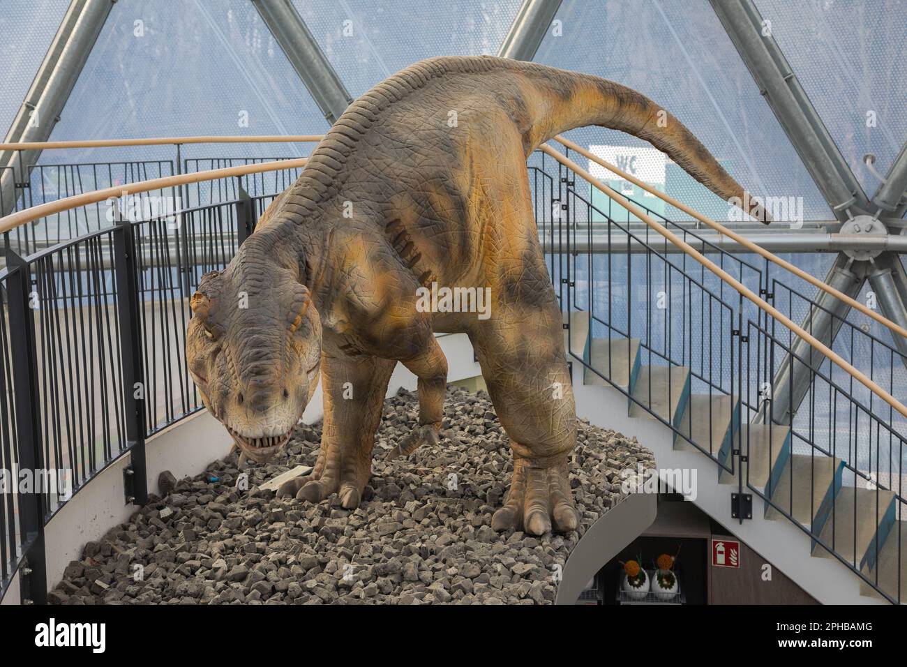 Der Saurierpark Bautzen ist mit seinen über 200 Sauriern der ...