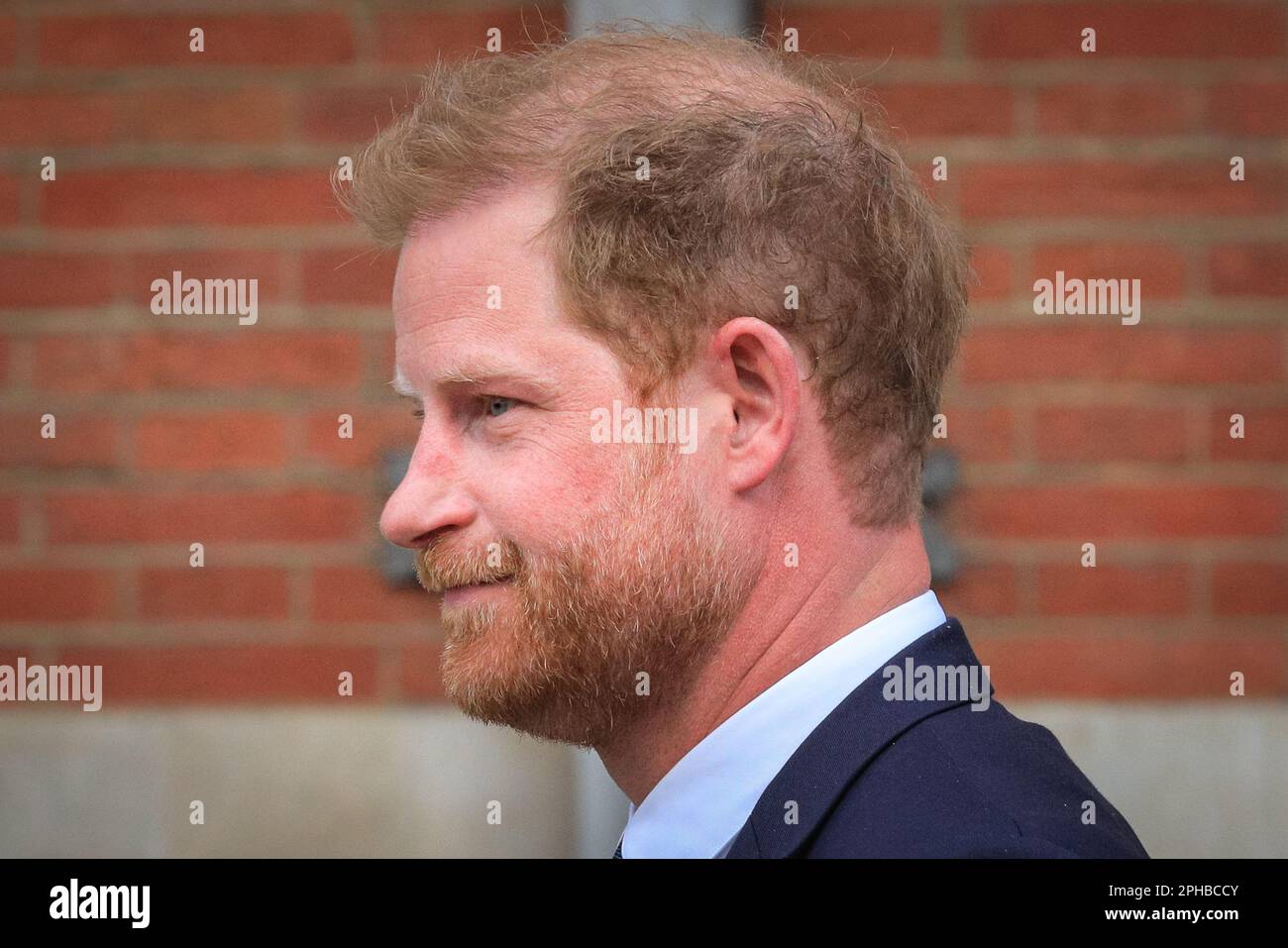 Harry phone tapping case hi-res stock photography and images - Alamy