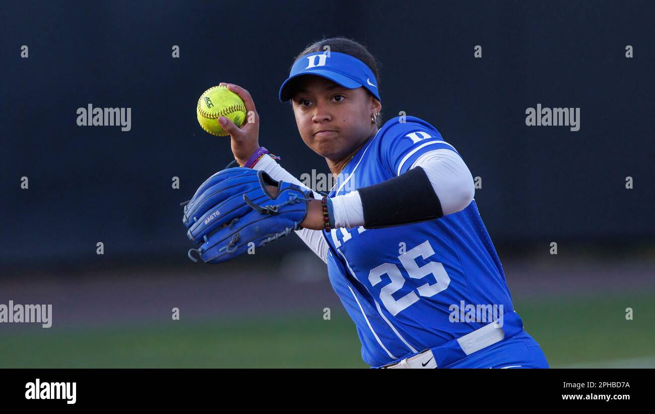 Duke's Jada Baker (25) makes a throw during an NCAA softball game on ...