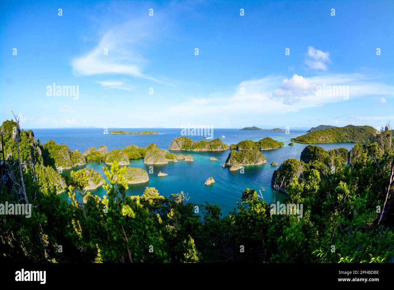 Panoramic View of Raja Ampat Geosite Piaynemo Stock Photo - Alamy