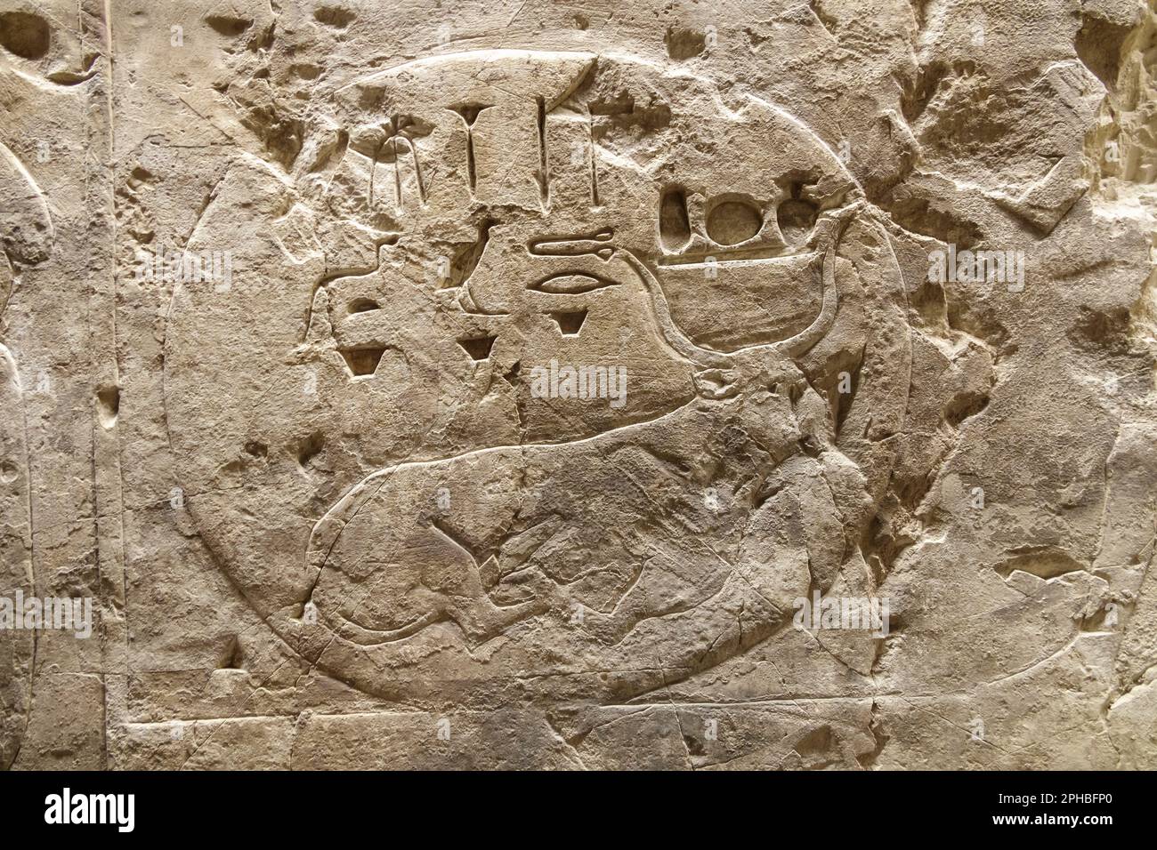 T shape tomb hi-res stock photography and images - Alamy