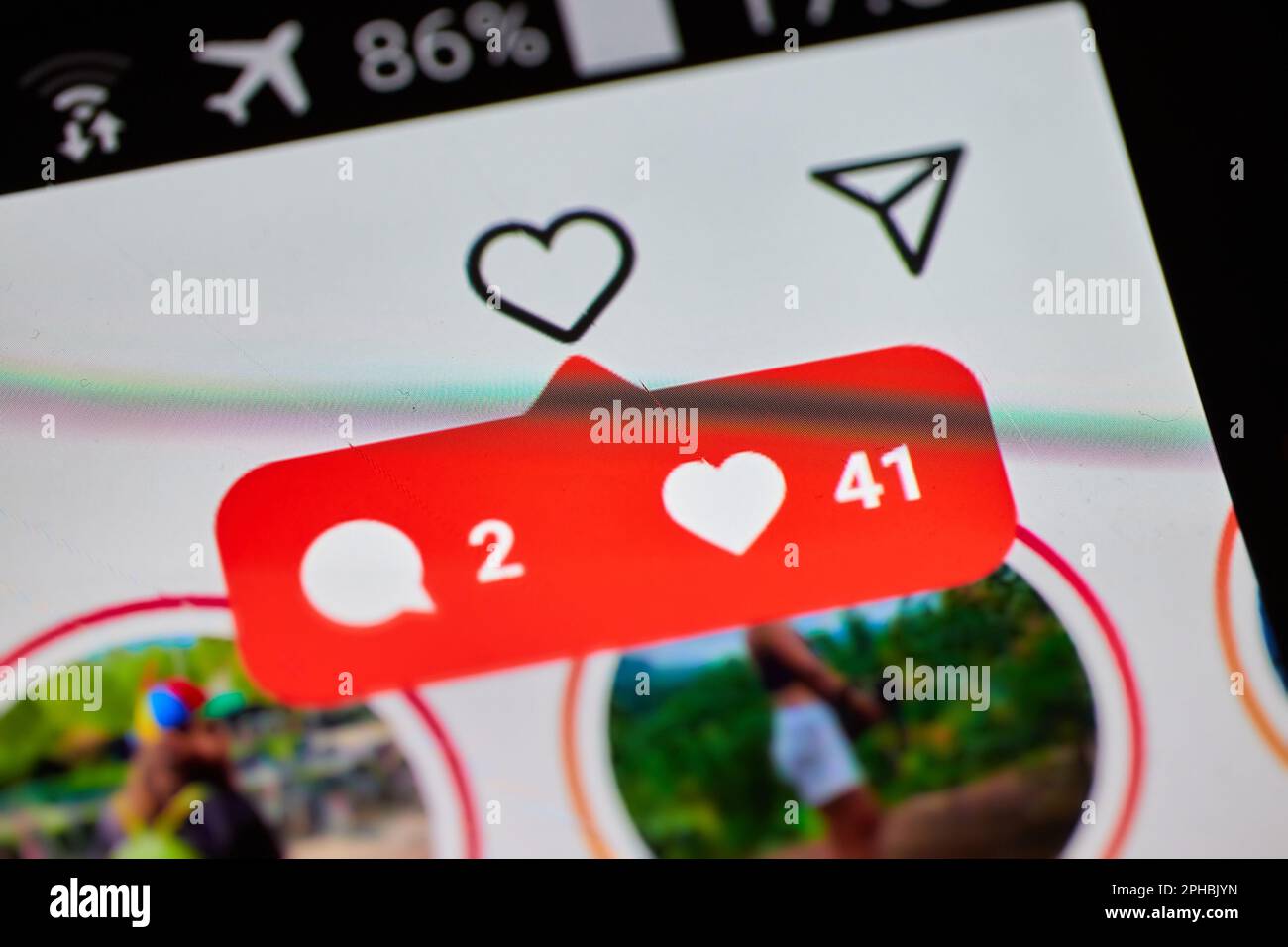 Likes and unread message notifications on Instagram Stock Photo - Alamy
