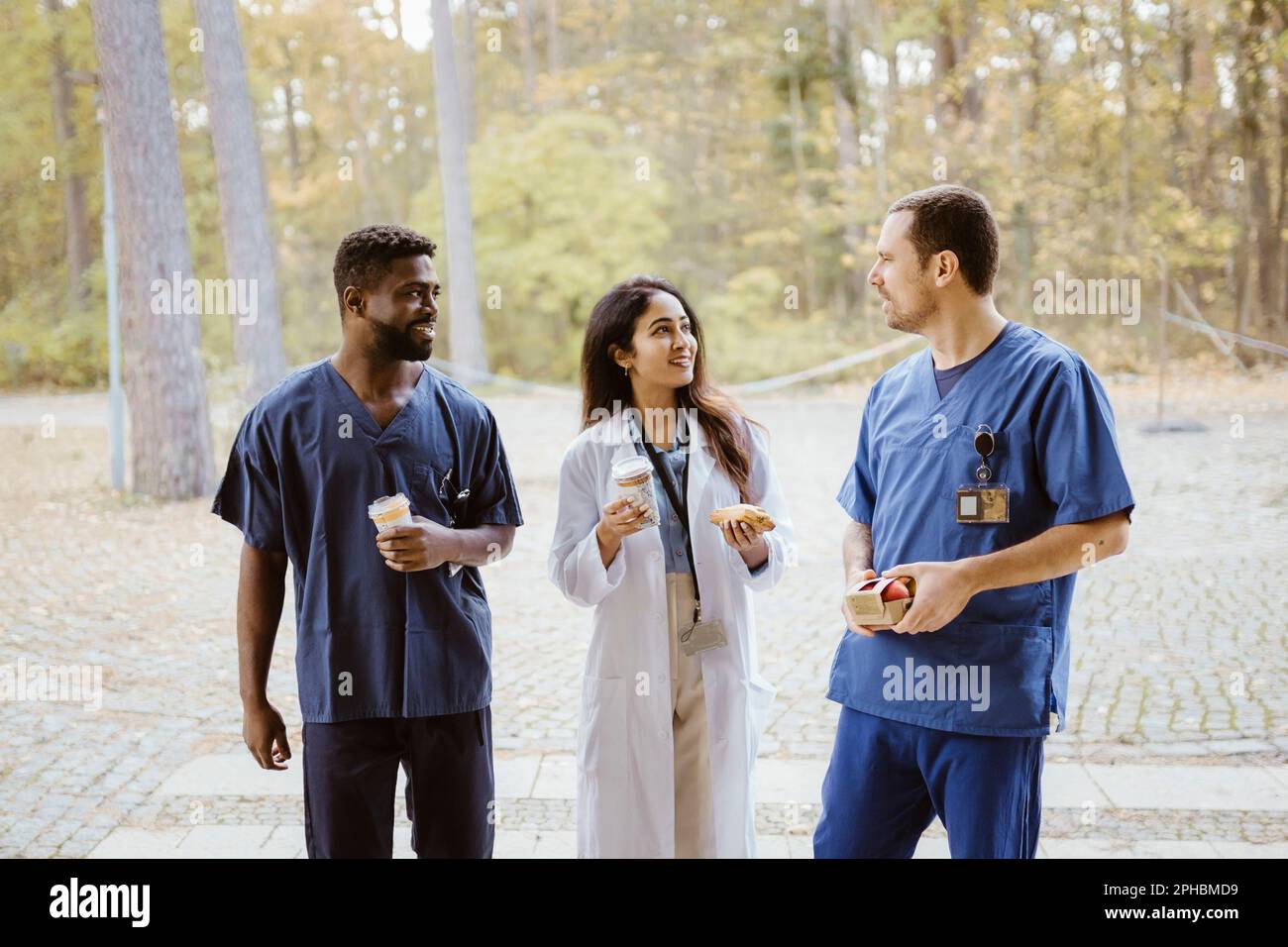 American healthcare workers hi-res stock photography and images - Alamy