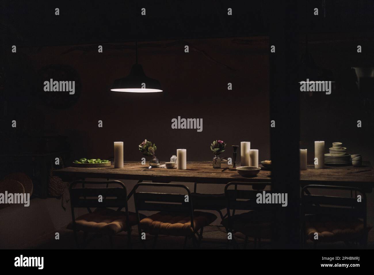 Dining table with candles hi-res stock photography and images - Alamy