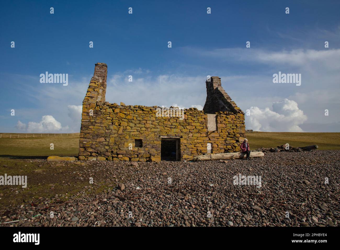 A hike along Stennes beach offers an oportunity to explore Northmavine ...