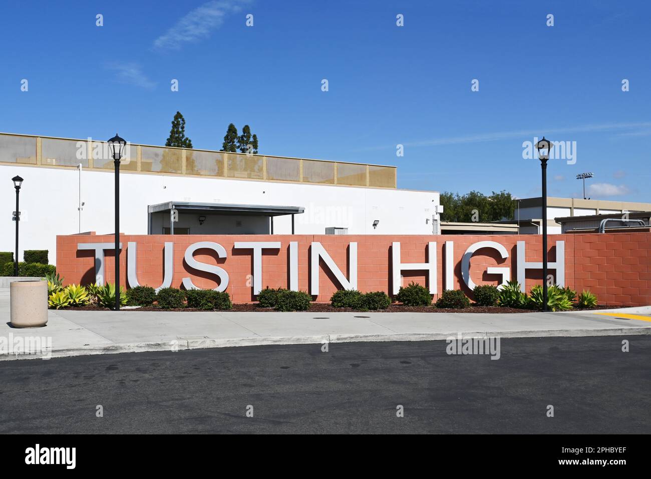 TUSTIN, CALIFORNIA - 26 MAR 2023: Tustin High sign on the campus of the ...