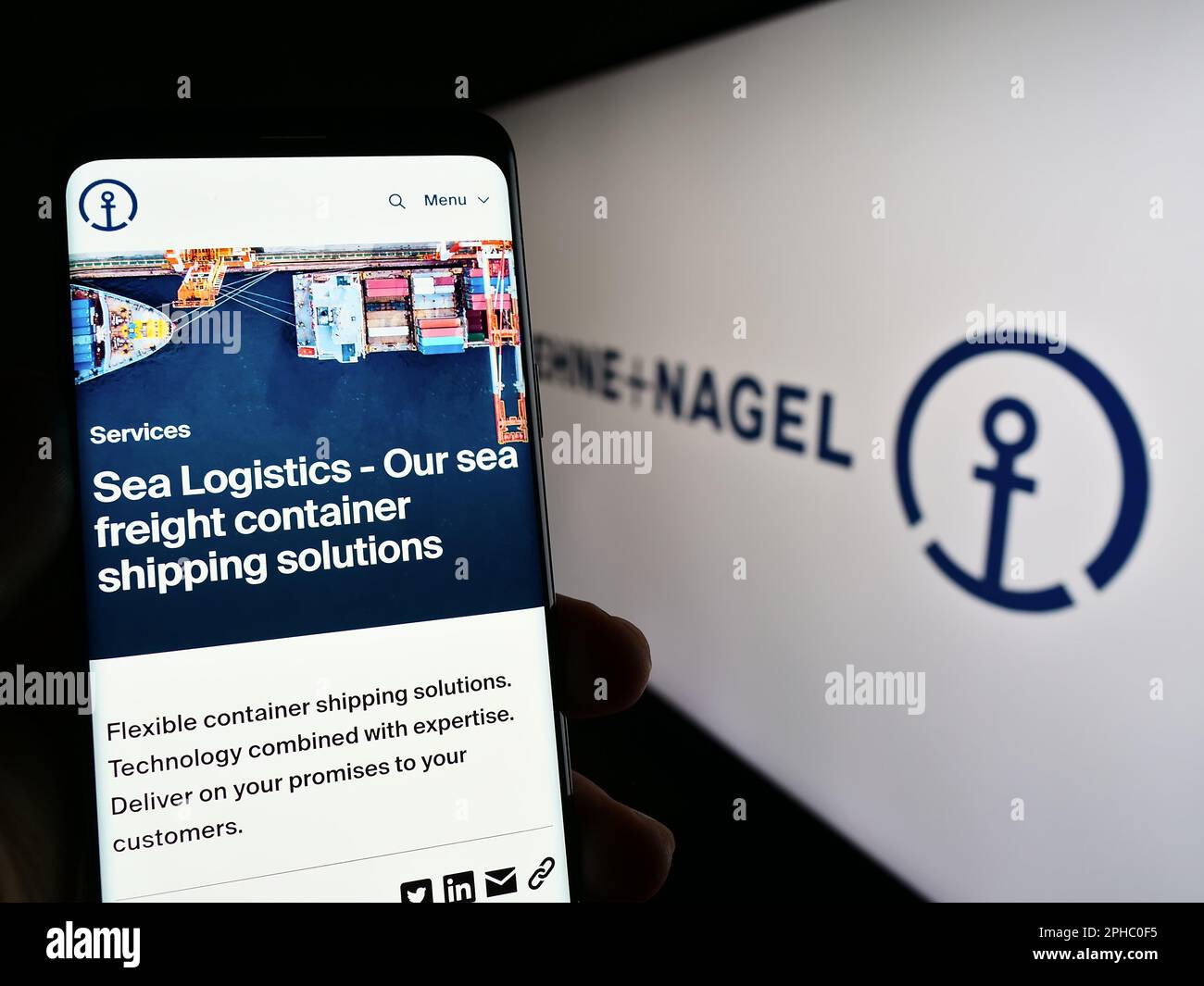 Logistics kuehne+nagel hi-res stock photography and images - Alamy