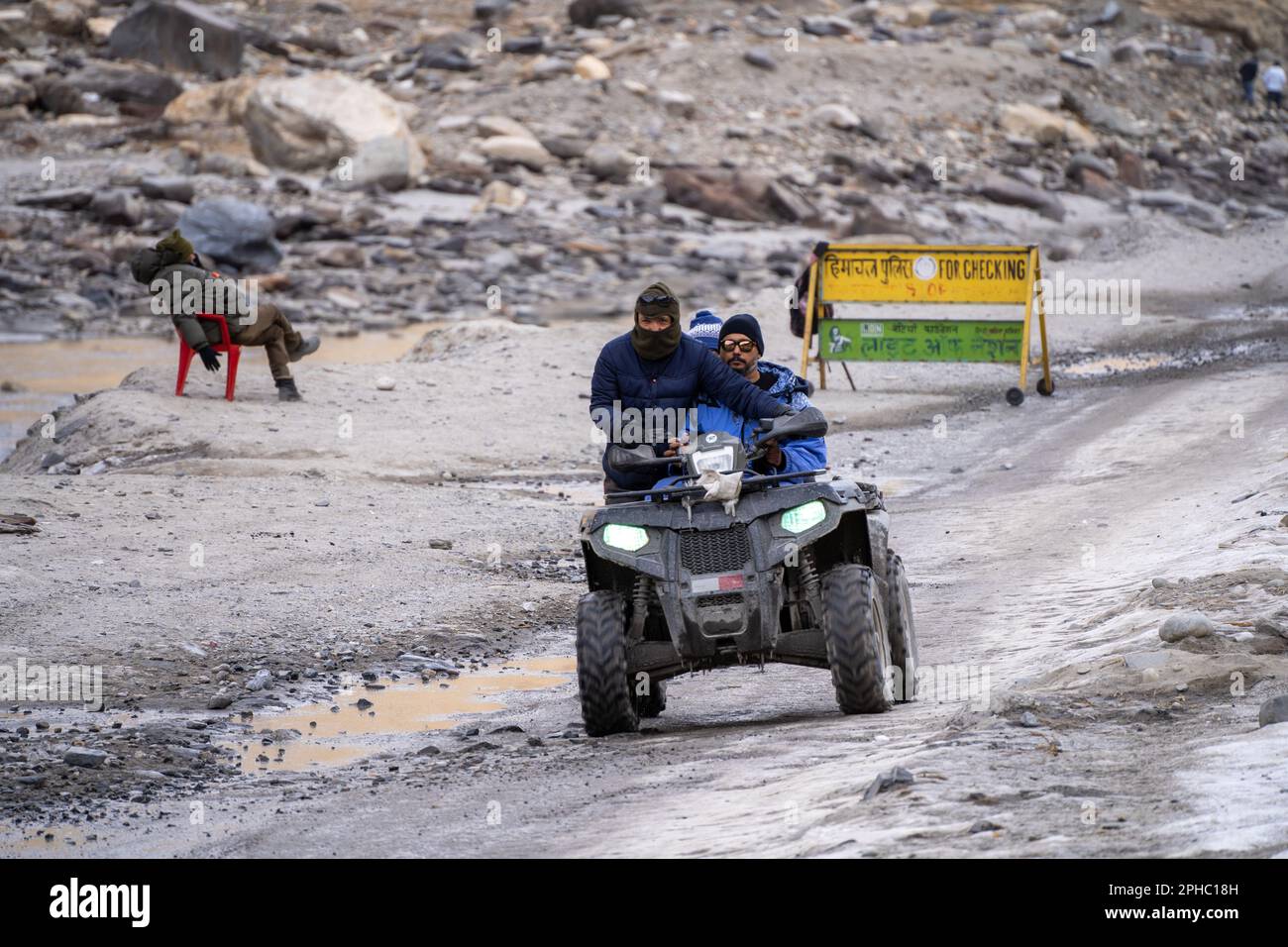 crowd of people at lahul spiti showing small food outlets, adventure ...