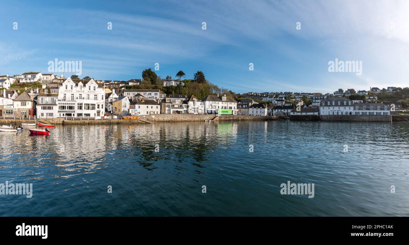 View of the pretty historic Cornish fishing village of Polperro with ...