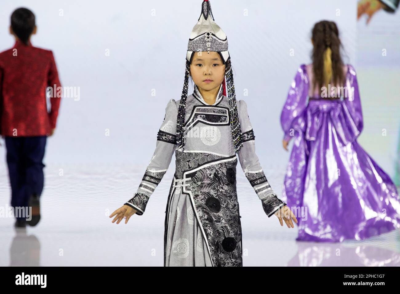 Moscow, Russia. 26th of March, 2023. Kids present national Tuvan ...