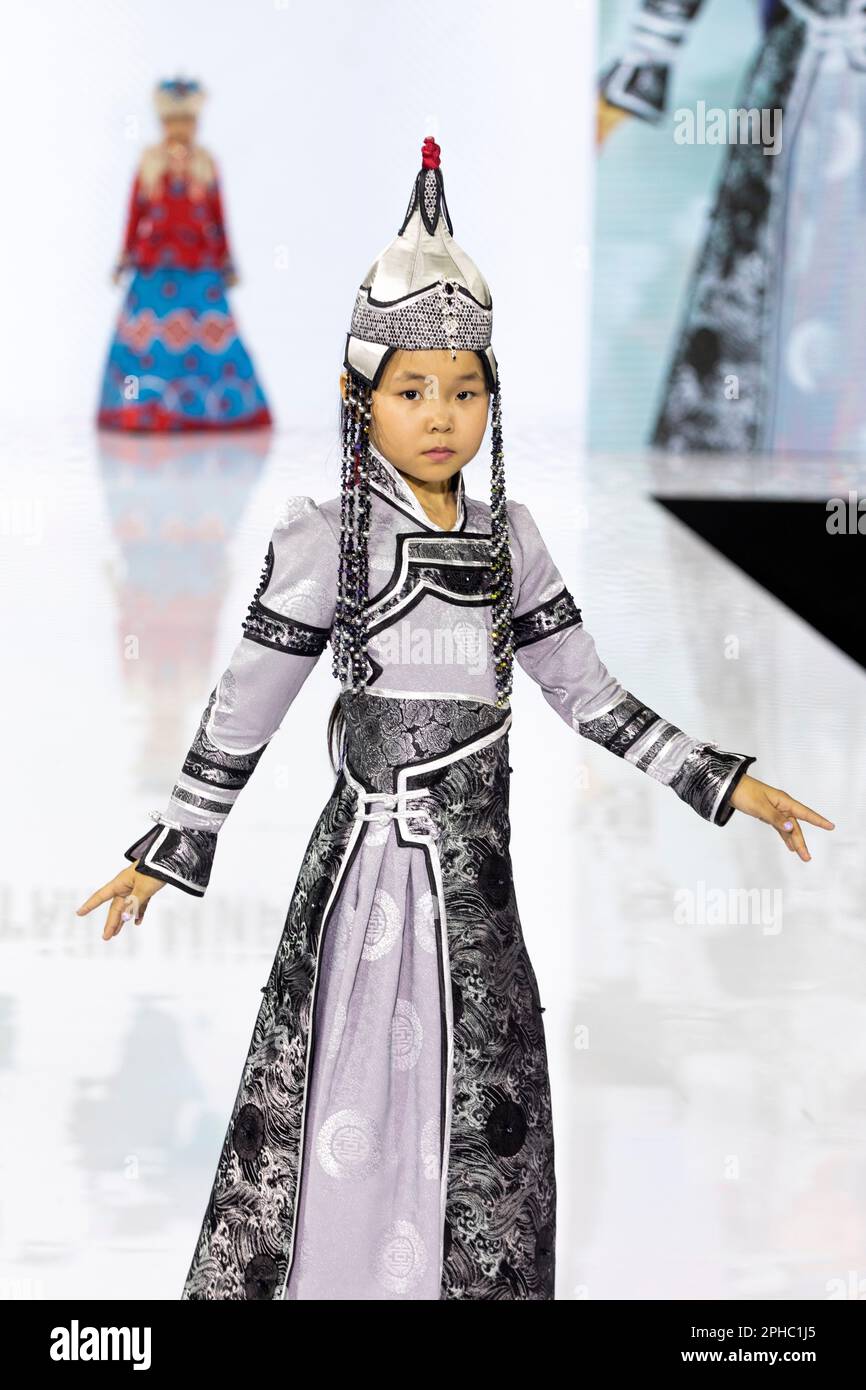 Moscow, Russia. 26th of March, 2023. Kids present national Tuvan ...