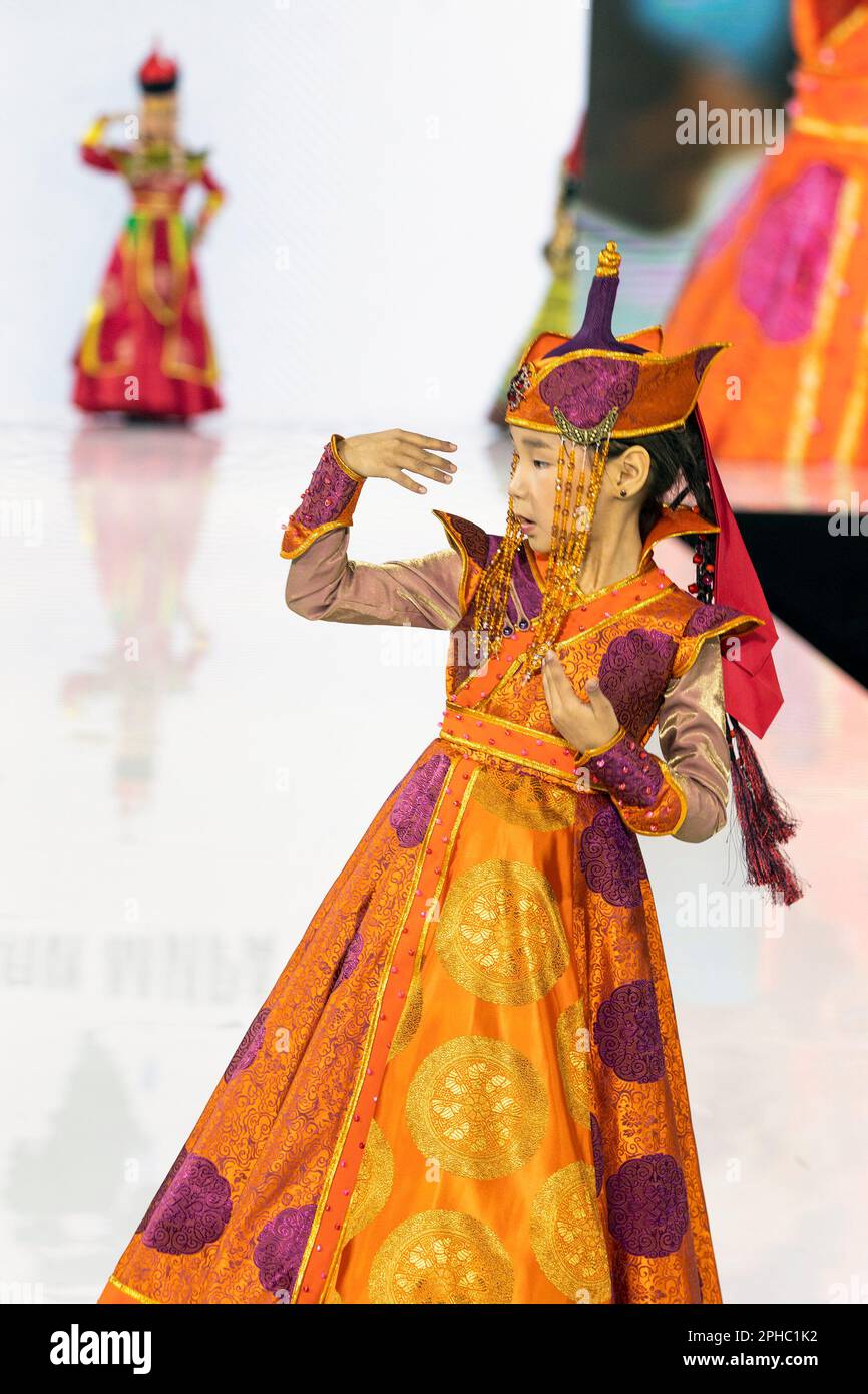 Moscow, Russia. 26th of March, 2023. Kids present national Tuvan ...