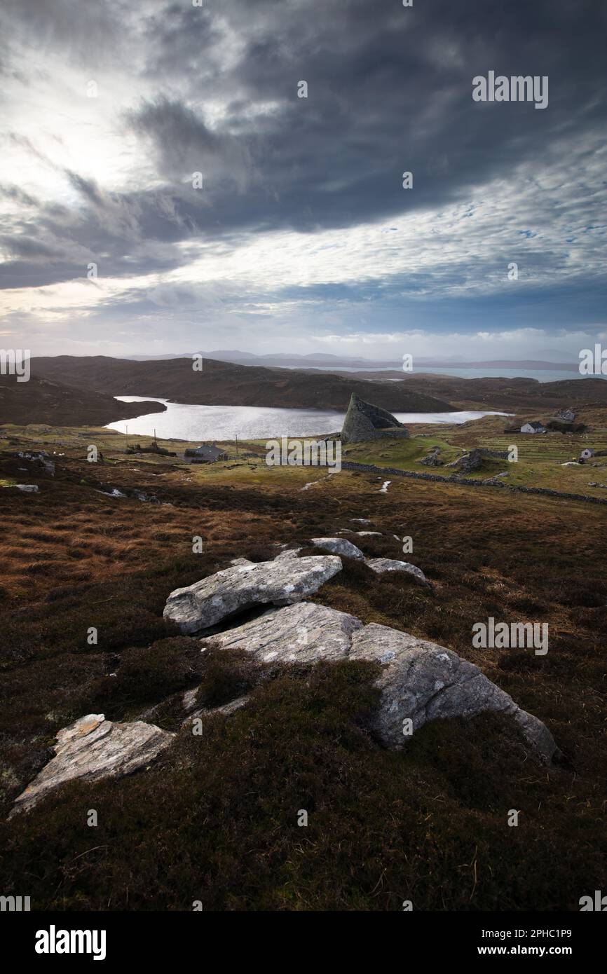 Scotland lewis harris dun carloway hi-res stock photography and images ...