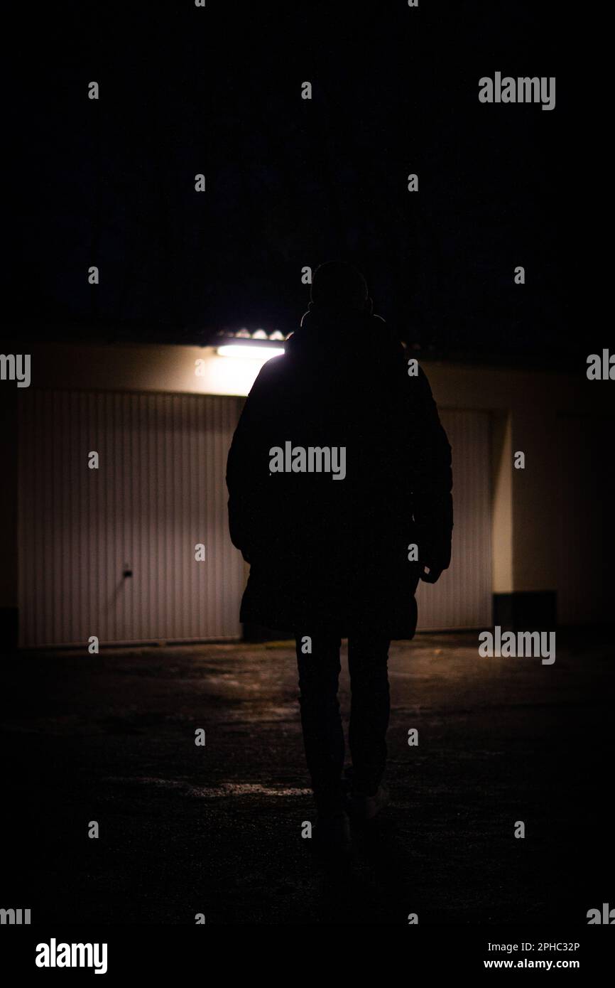 One person from behind hi-res stock photography and images - Alamy
