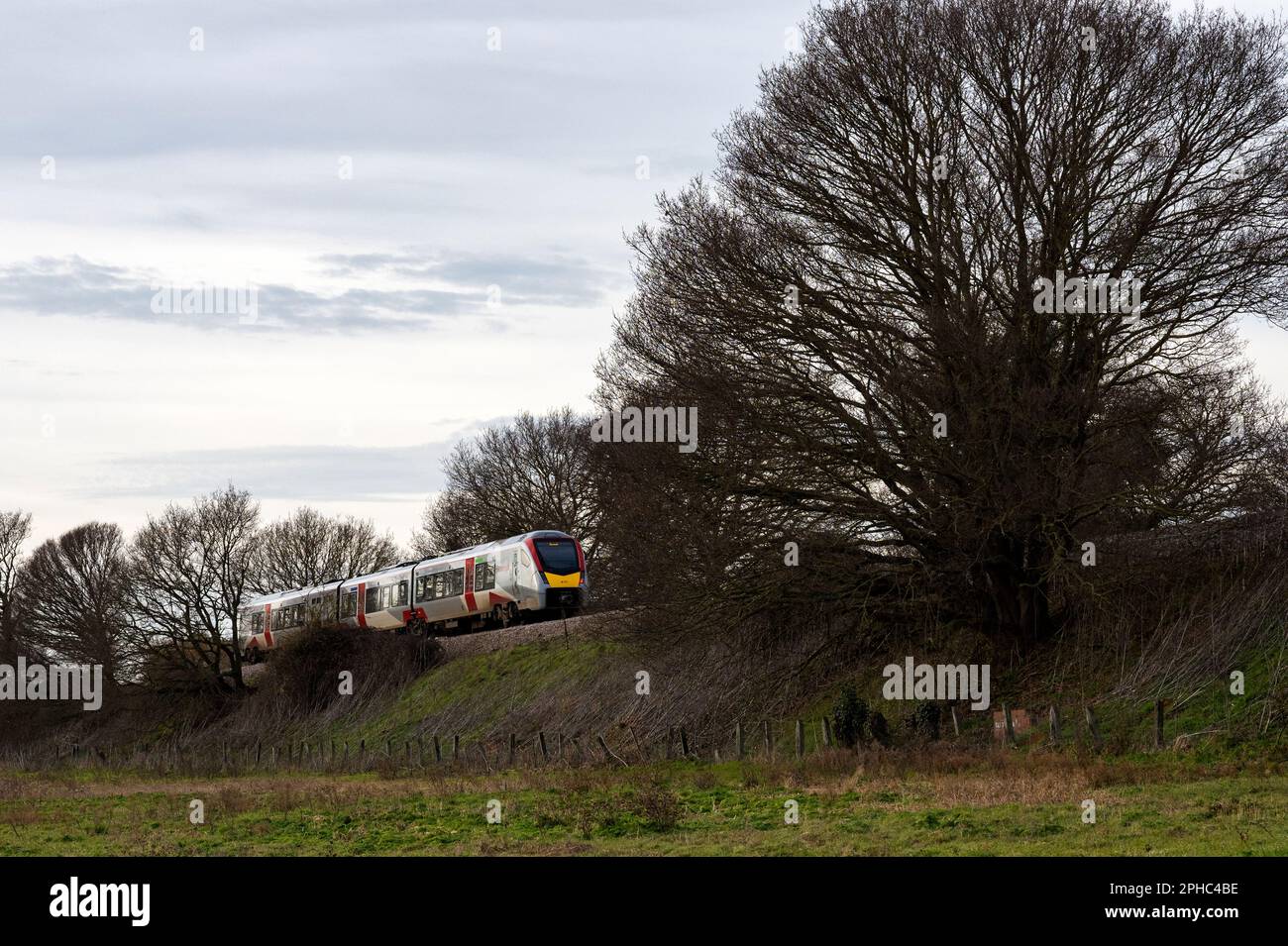 Countryside rail line hi-res stock photography and images - Alamy